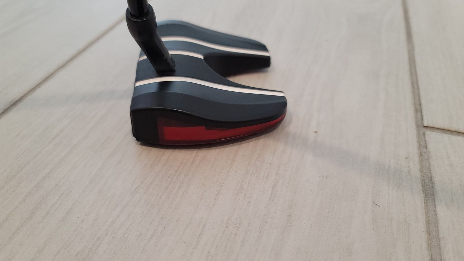 Bloodline Vale Putter - Mint – Golfstix